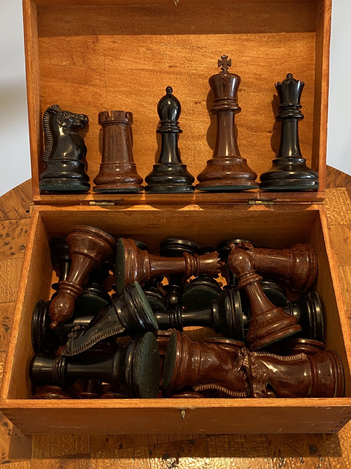 Vintage Bakelite Chess Set - Orakei Objet - Antiques, Art, Furniture ...