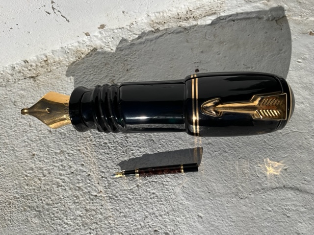 Oversized Ceramic Parker Fountain Pen - Orakei Objet - Antiques, Art ...