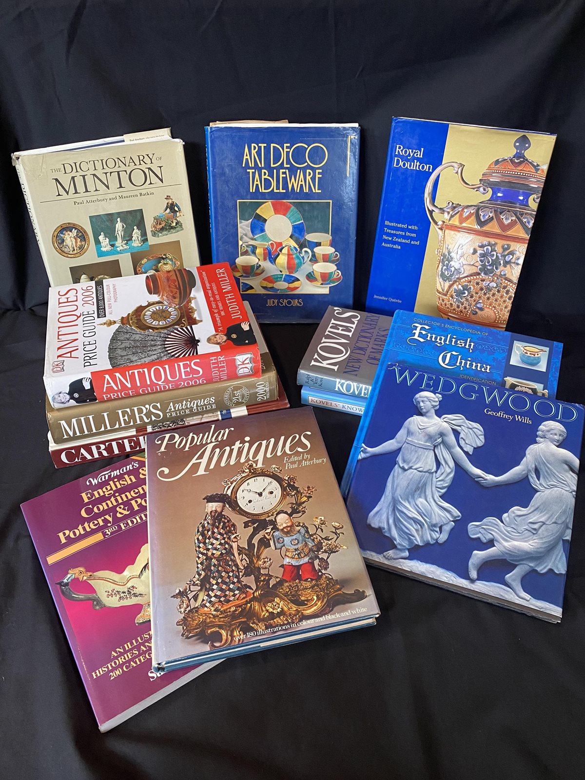 Reference books on Antiques - Orakei Objet - Antiques, Art, Furniture ...